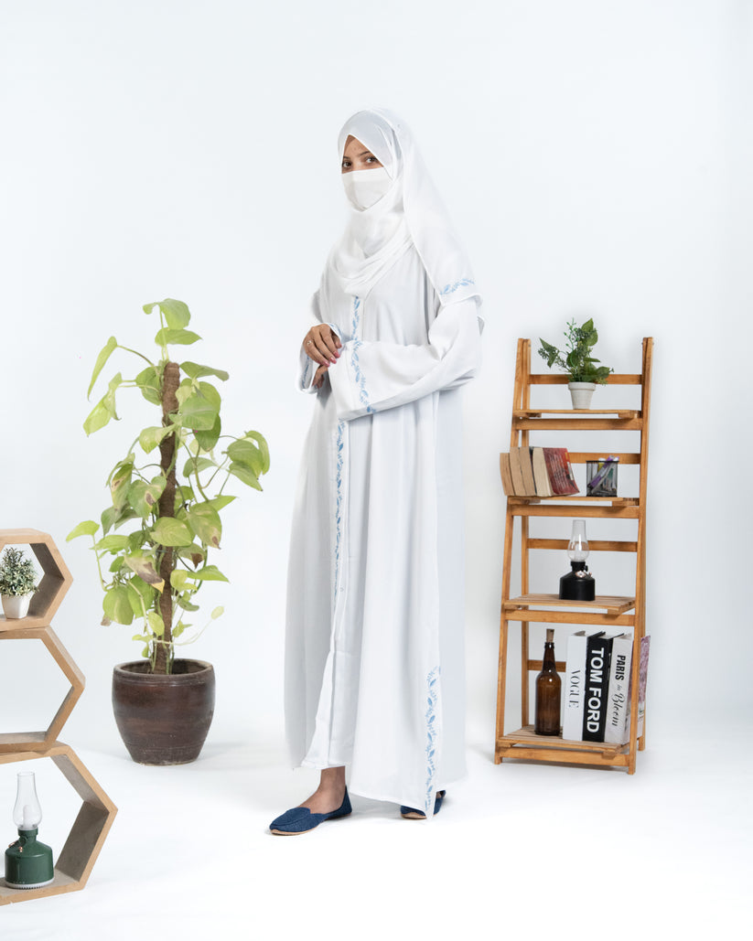 Meerub || Pearl White Abaya || Crinkle Nida Fabric – Noor-ul-Hijab